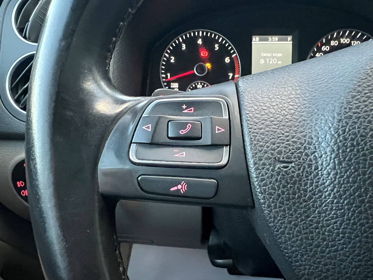 Volkswagen Golf Plus an. 2013 cu rulaj 177000 km, Benzină, 8399