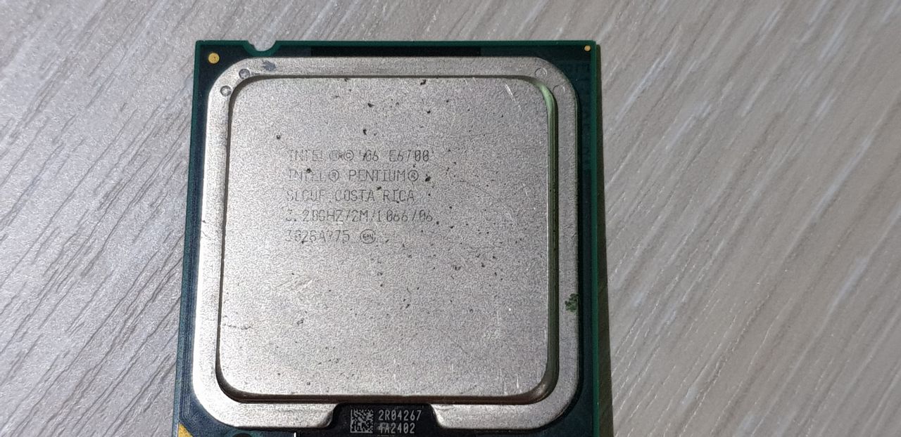 Процессор Intel Pentium E6700