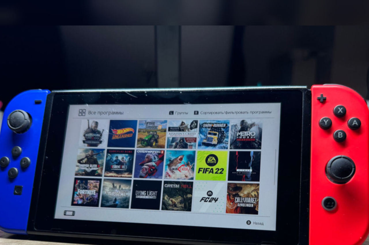 Nintendo Switch - 3950 lei + jocuri