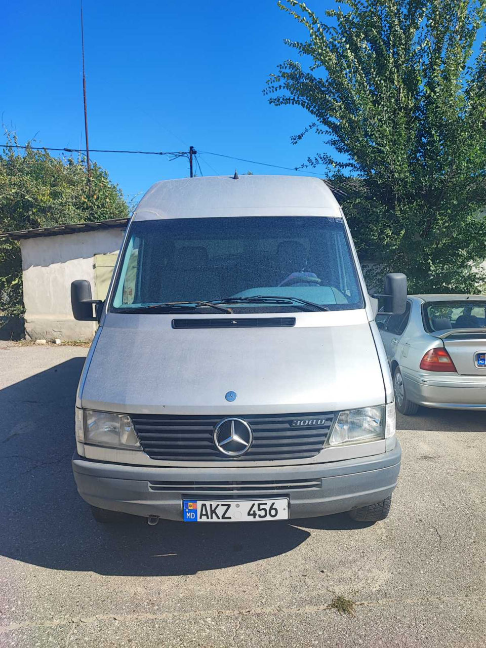 Mercedes 308D Furgon