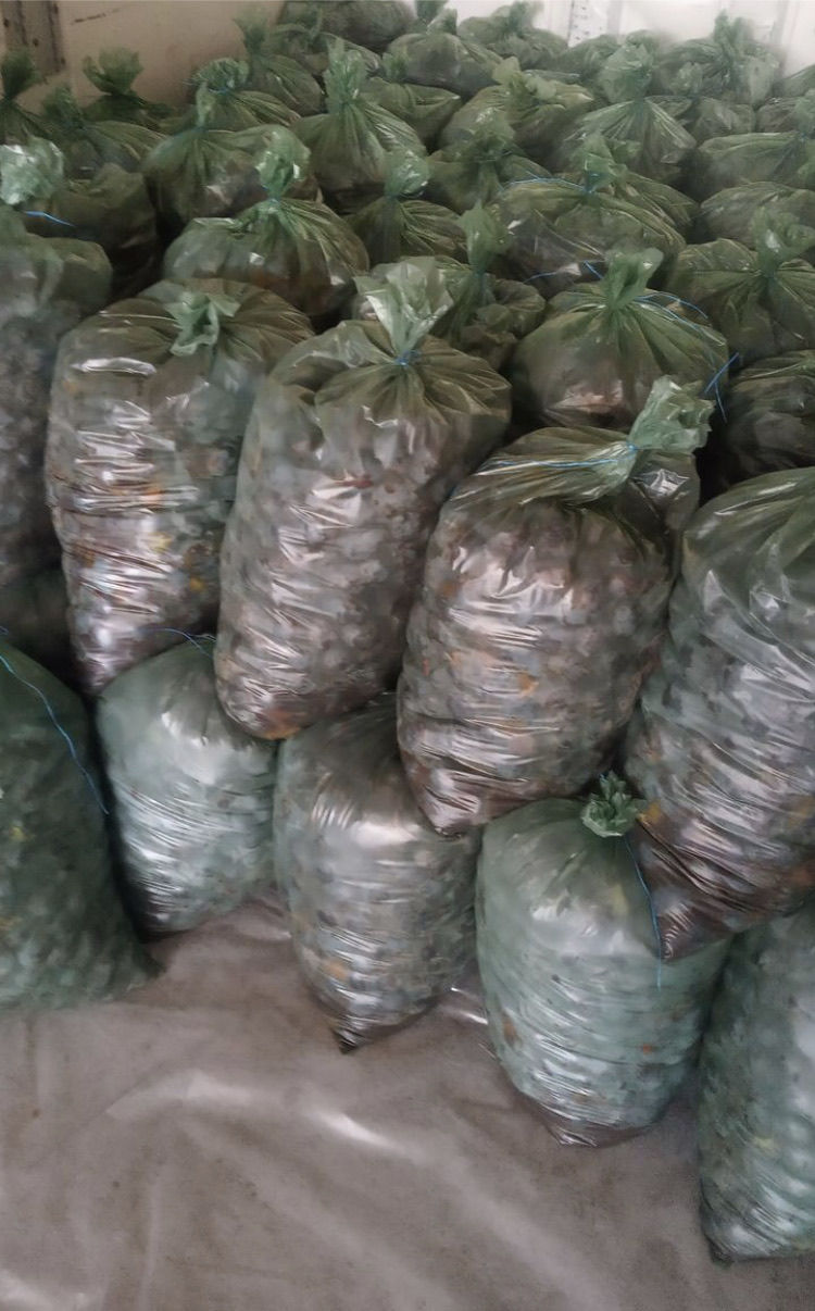 Cumpar prune la tuica