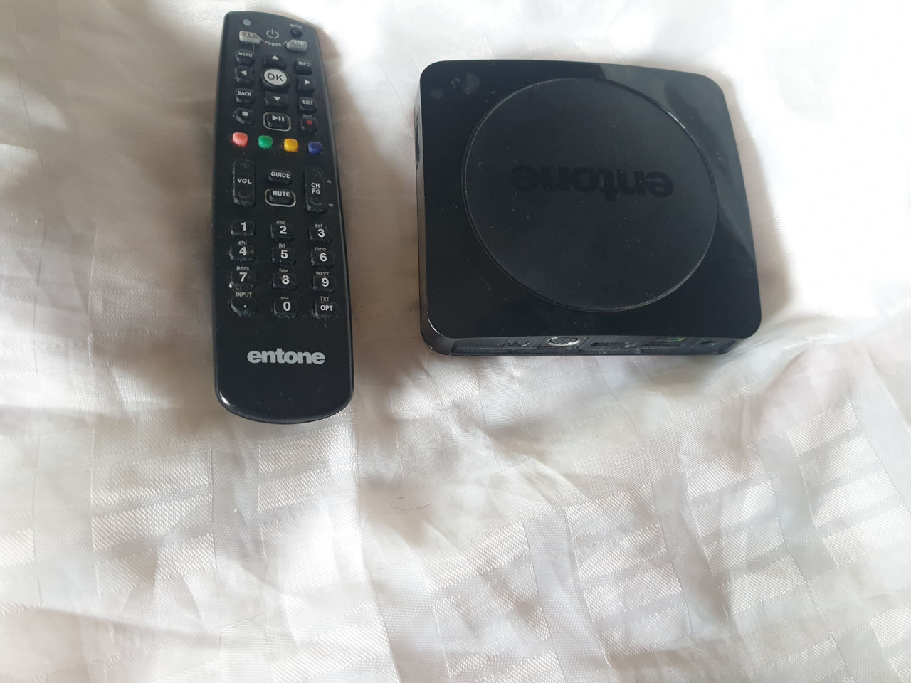 Entone Kamai 500 и пульт 100 лей