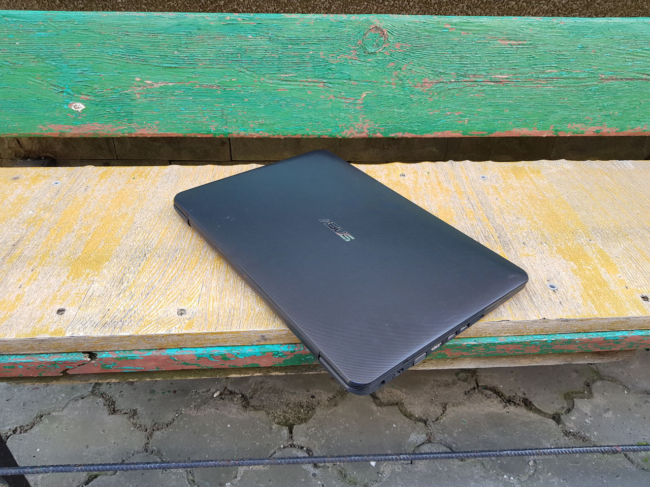 Asus X555Y