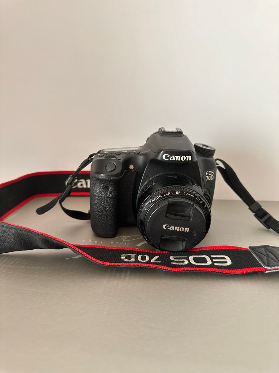 Canon EOS 70 D