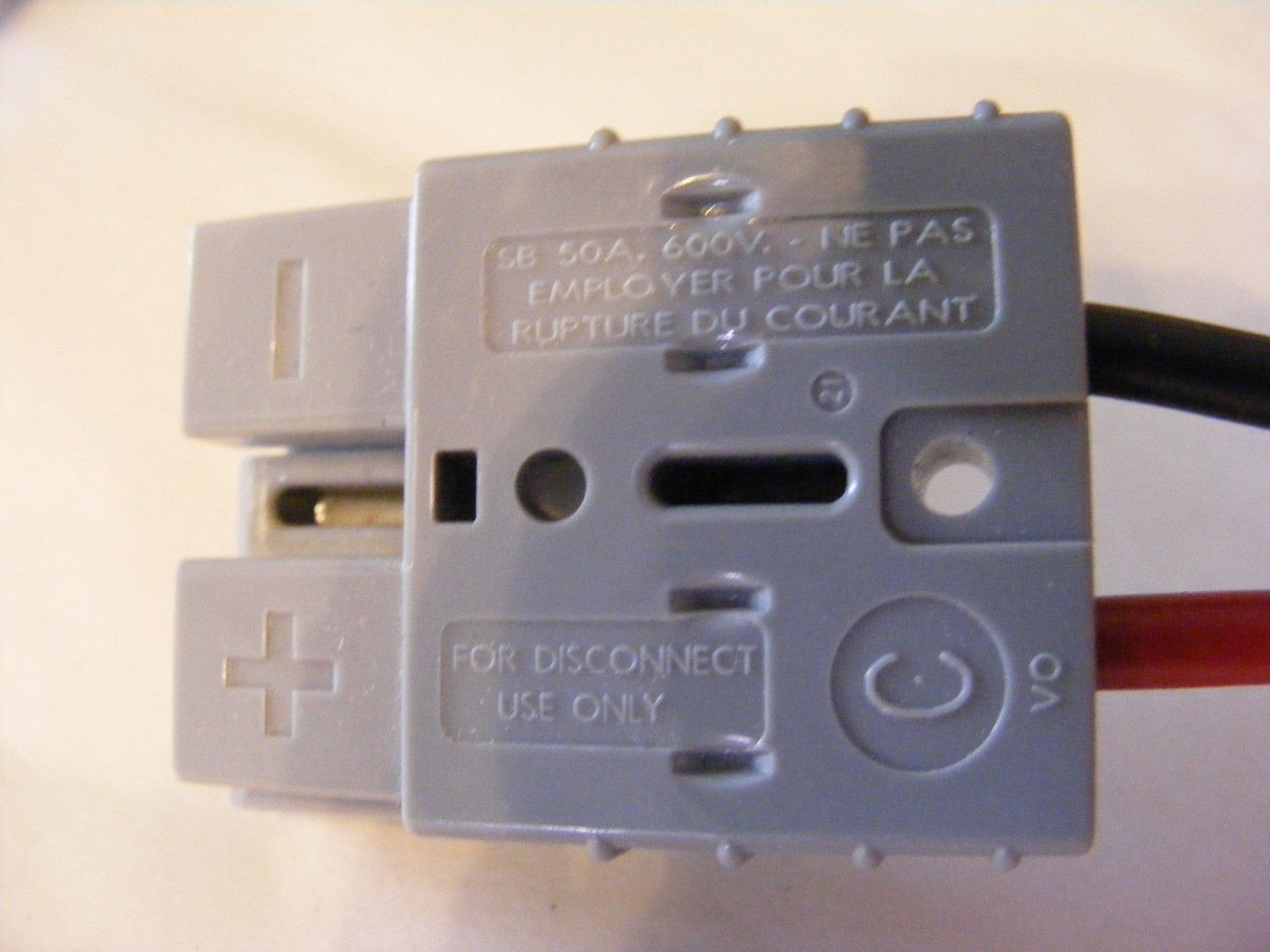 APC Battery Pack Connector