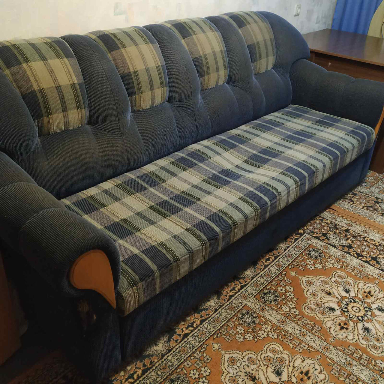 Canapea extensibila - Creator Iurie Bors