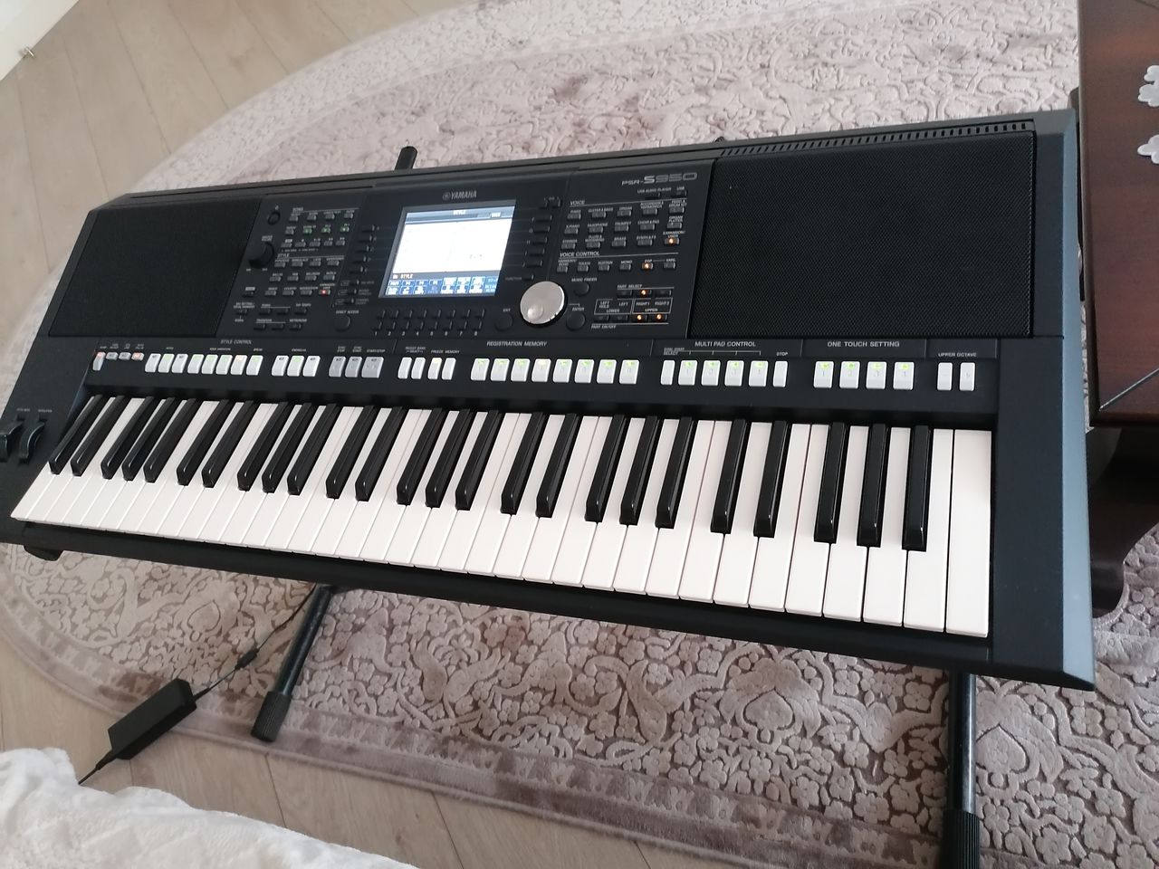 Yamaha psr s-950 ideala, ca nouă!