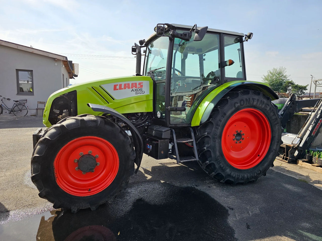 Claas Axos 340