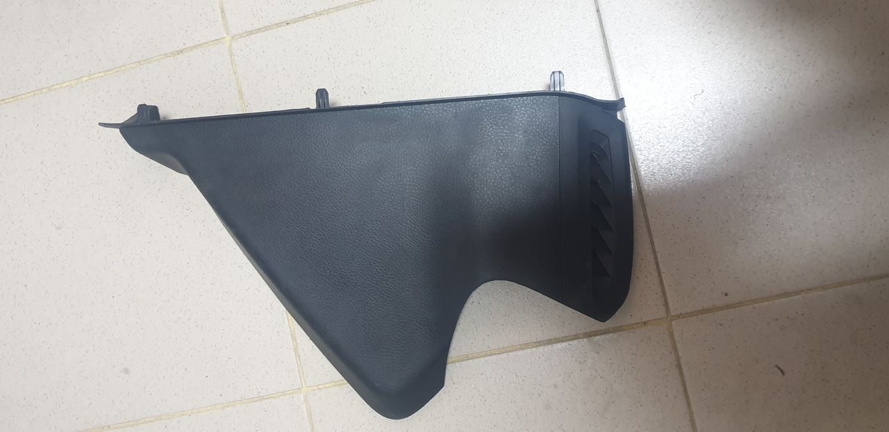 Перчаточный ящик, бардачок Toyota Camry v70 18