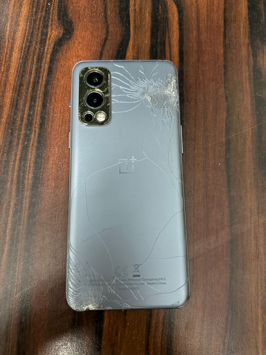 One Plus Nord 2 5G
