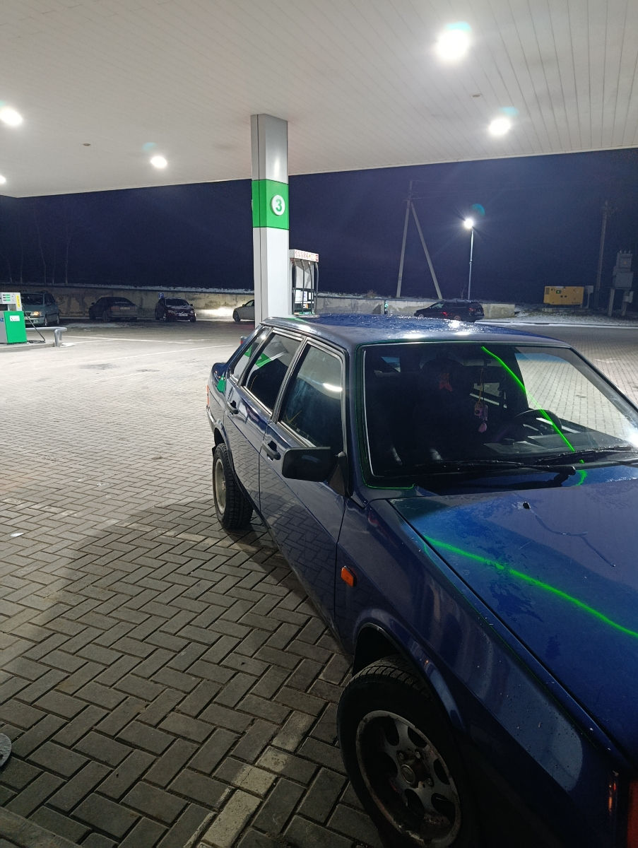 Lada / ВАЗ 21099 an. 2002 cu rulaj 211 mi, Benzină, 2999