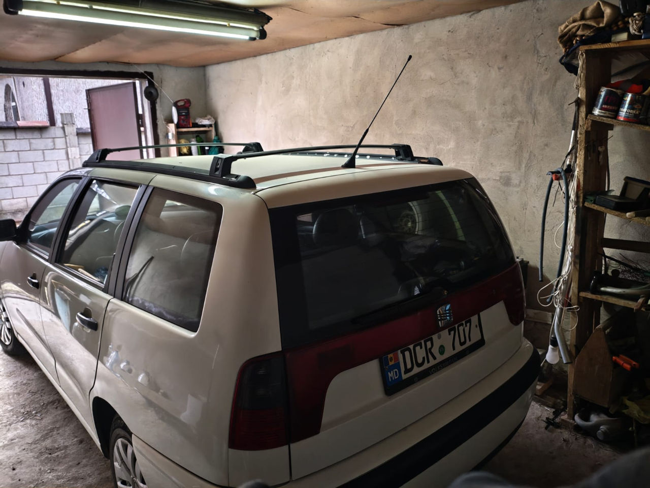 Seat Cordoba an. 2000 cu rulaj 260000 km, Benzină, 1700