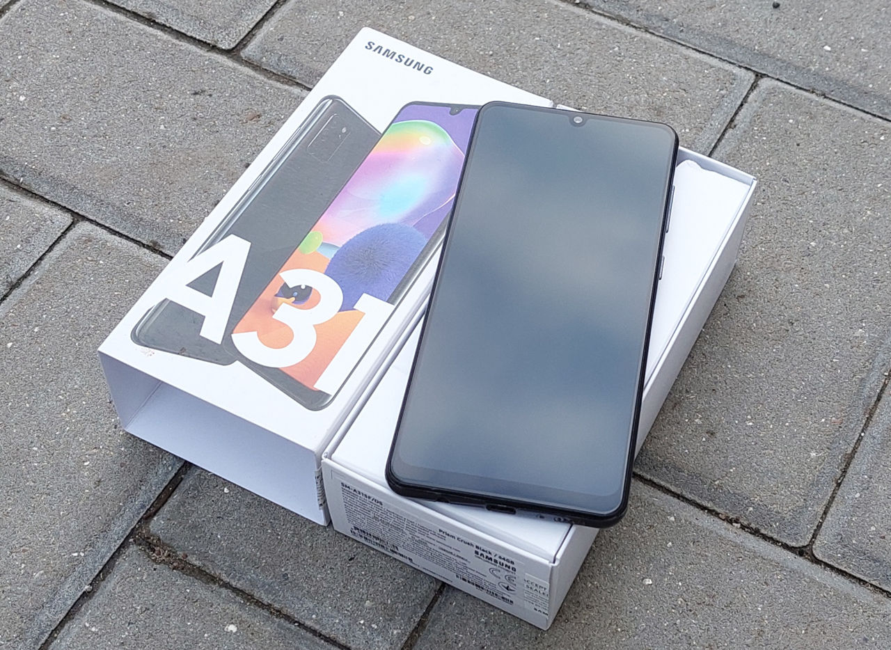 Продам Samsung Galaxy A31 2020 Black 4/64Gb в идиале urgent!!!