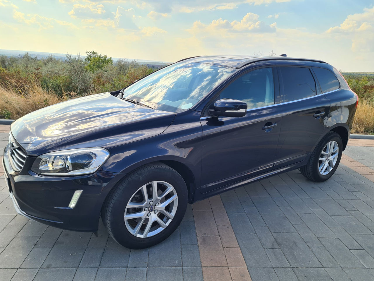 Volvo XC60 an. 2016 cu rulaj 183000 km, Diesel, 21300