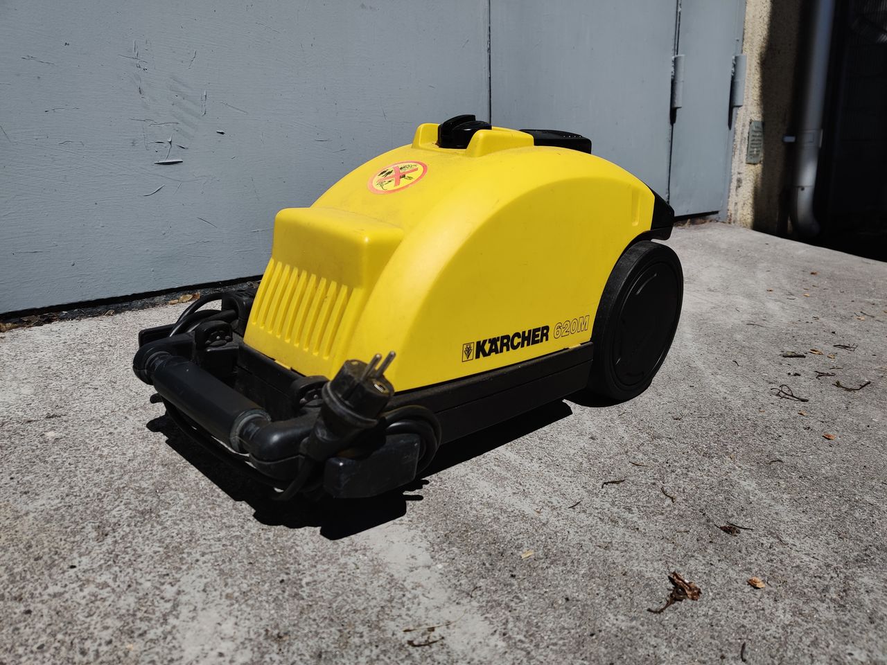 Aparat de spălat cu presiune Karcher 620M, adus din Germania