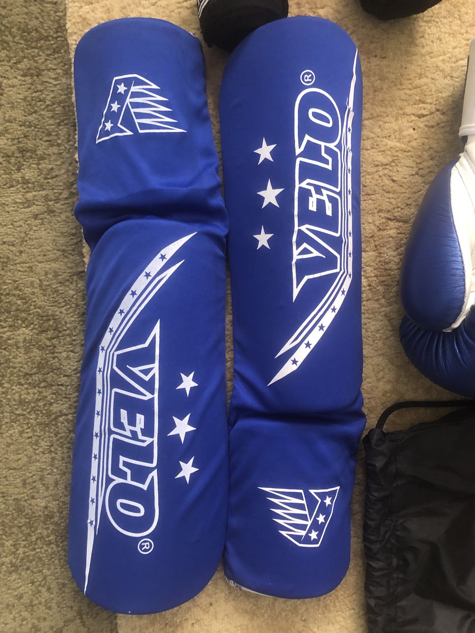 Vand echipament Kickboxing