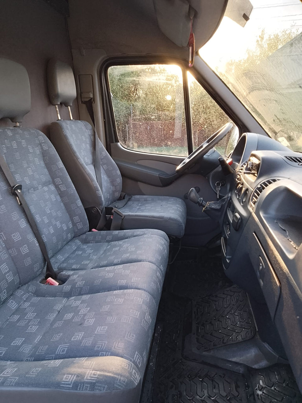 Mercedes Sprinter an. 2003 cu rulaj 280000 km, Diesel, 5500