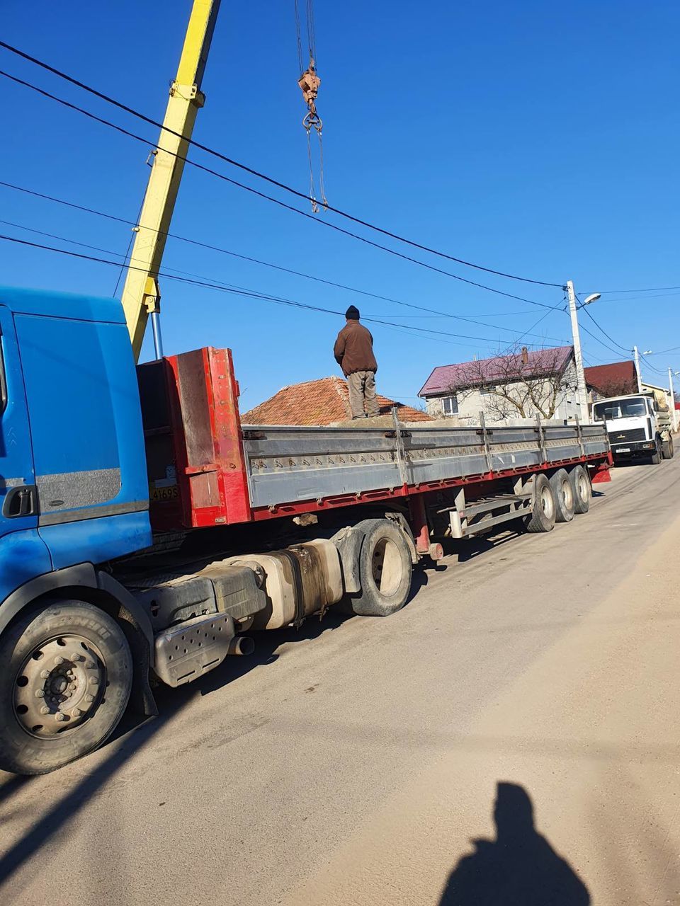 Грузоперевозки бортовые Servicii de transport platforma