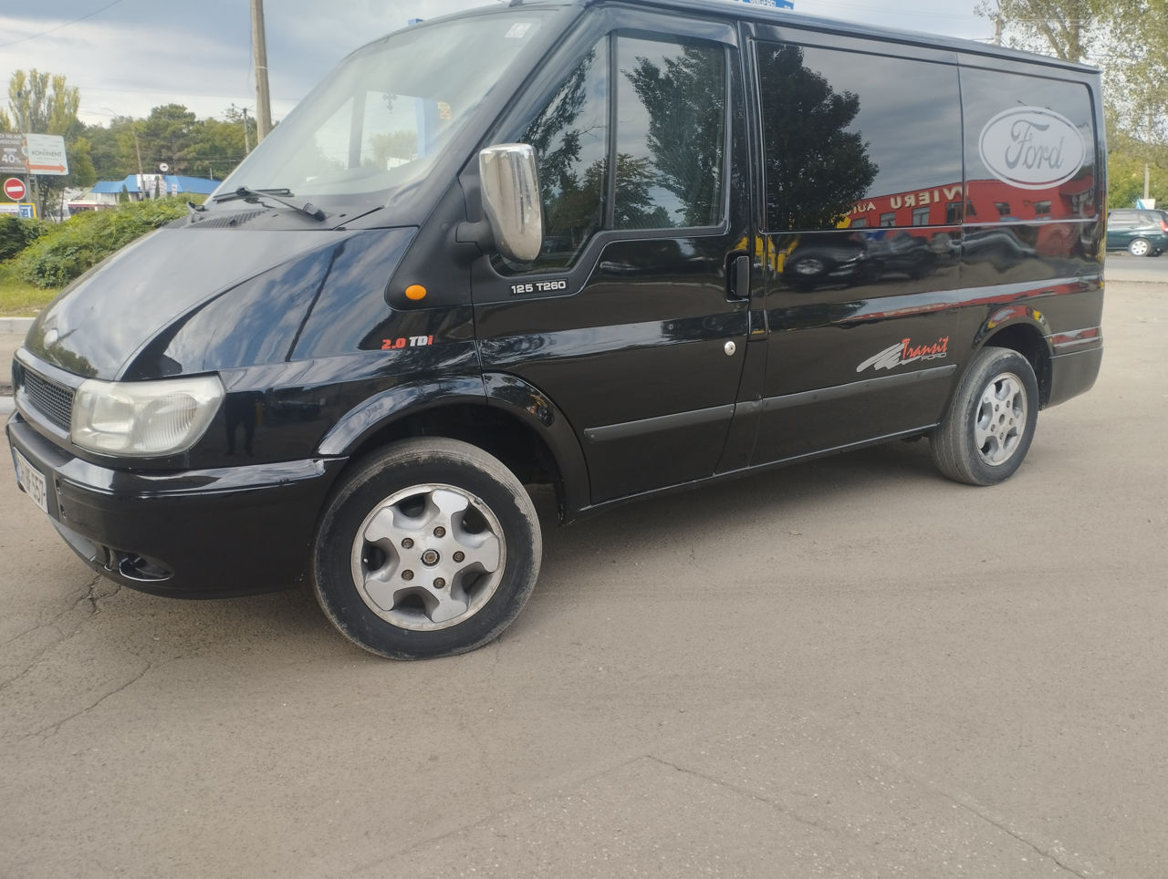 Ford Tranzit 6 locuri