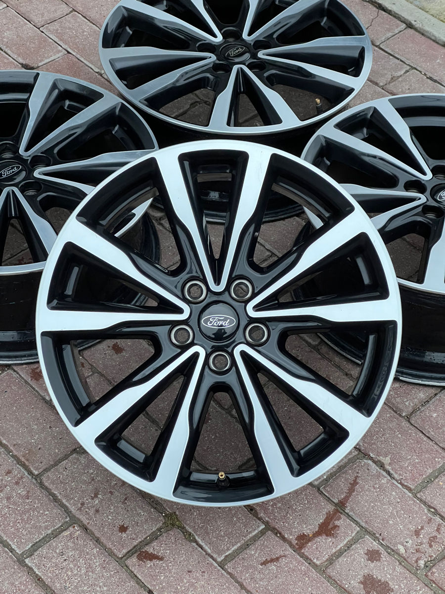 Ford Originale St-Line R18 5/108