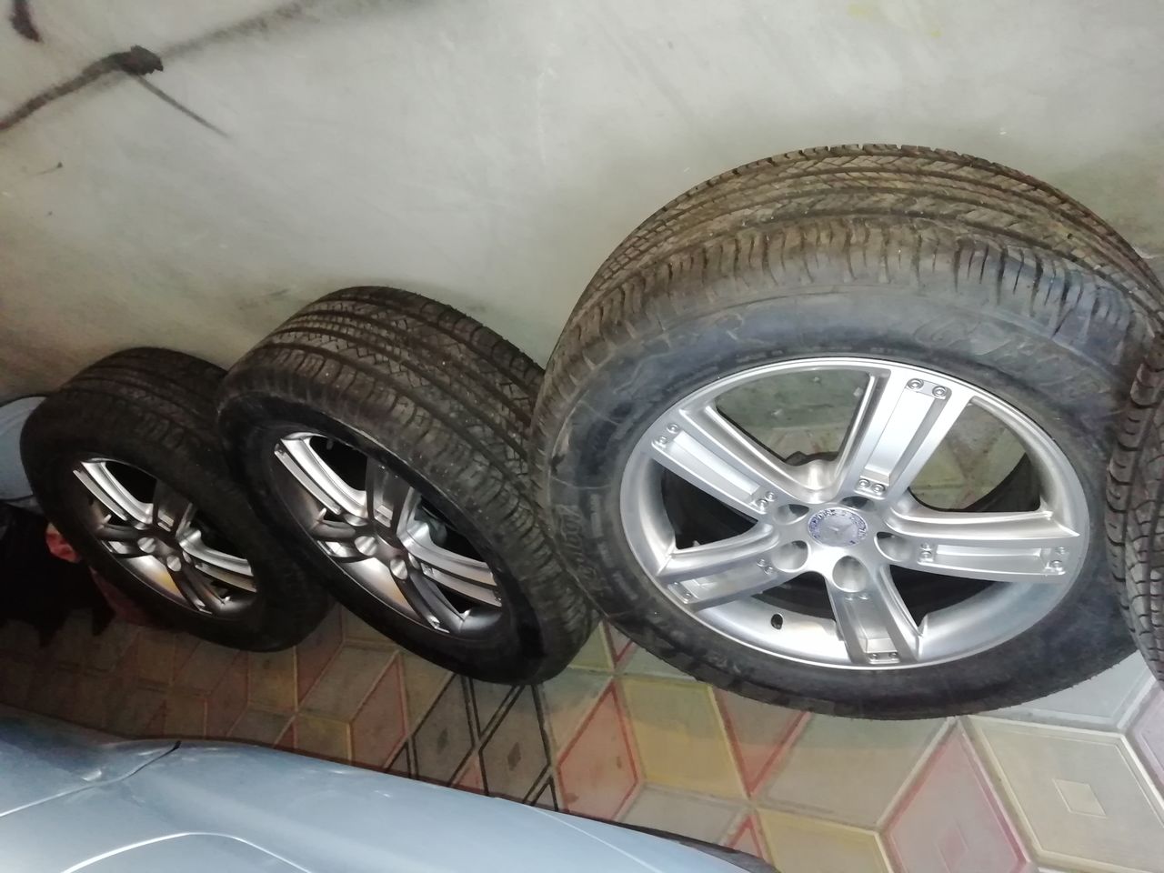 Vind 4 discuri cu anvelope. R18 255/55