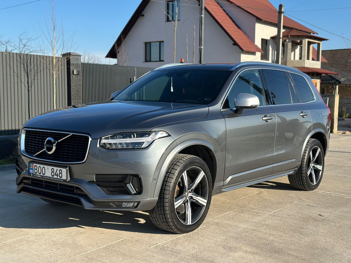 Elegantes Volvo Xc90 Diesel Fotos