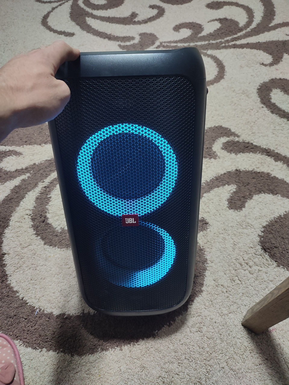 Boxă jbl partibox 100