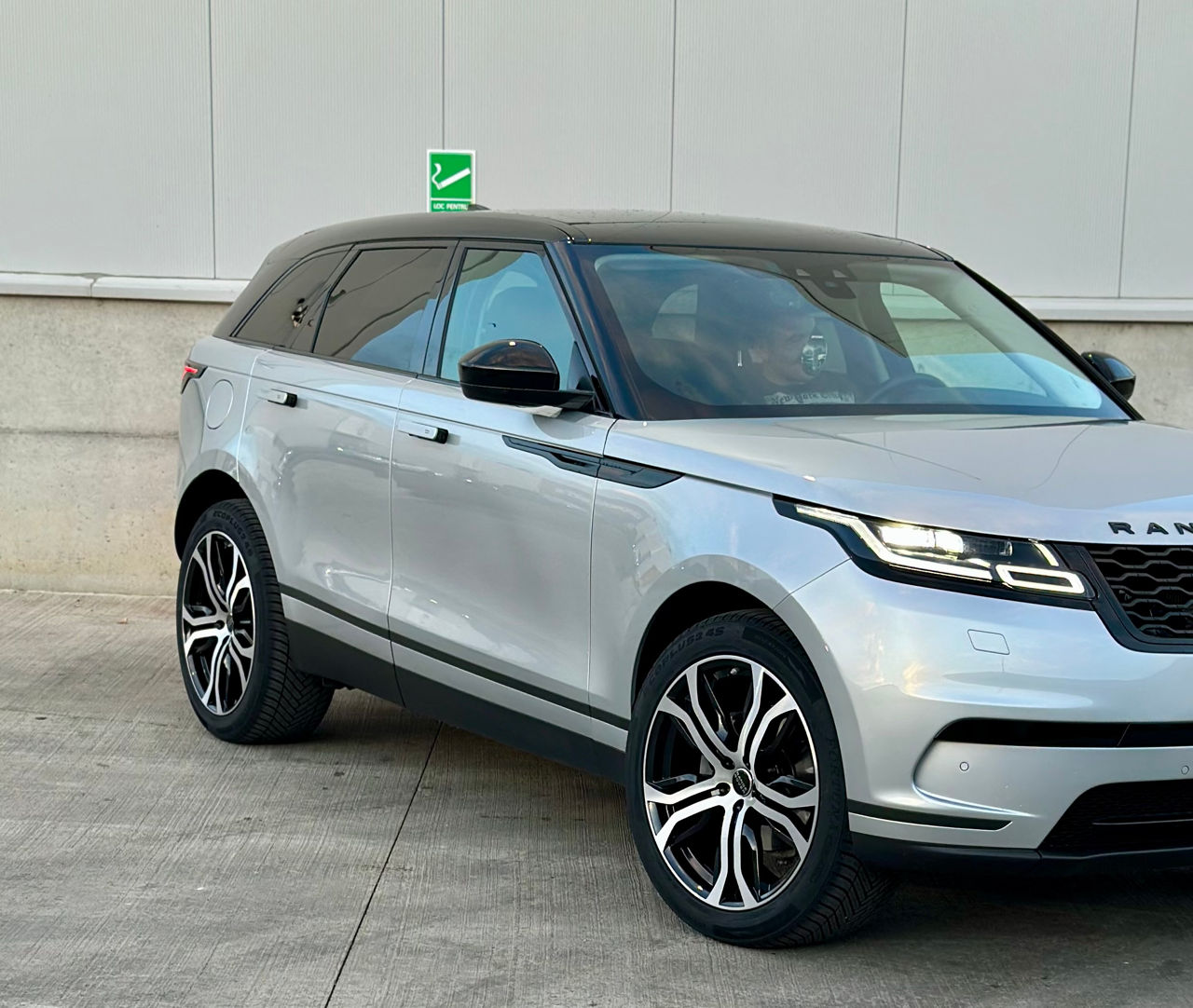 Land Rover Range Rover Velar an. 2020 cu rulaj 77000 km, Diesel, 31000