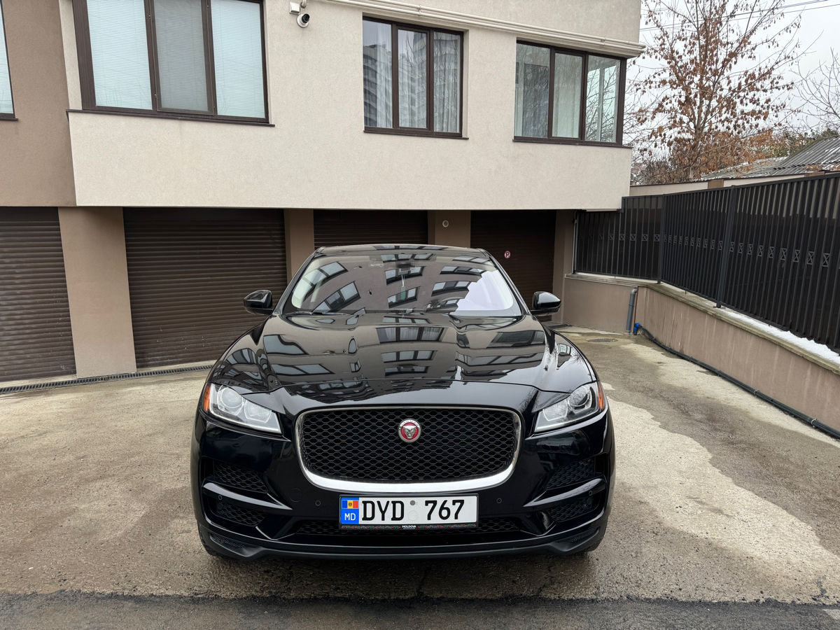 Jaguar F-PACE