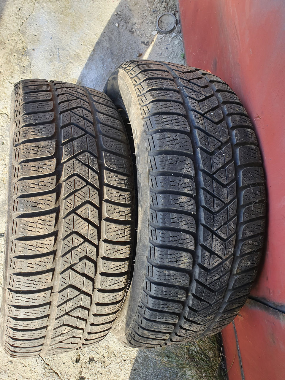 2 Anvelope R16 215/60