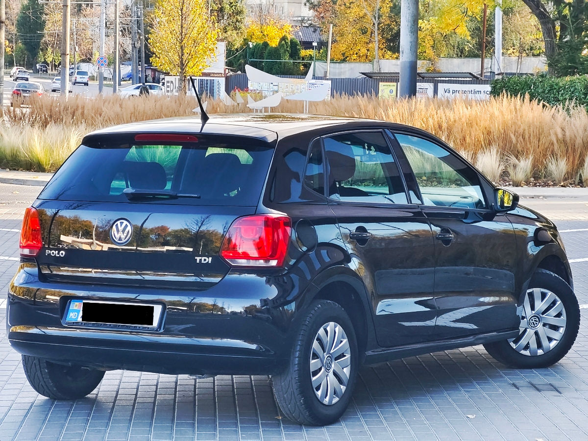 Volkswagen Polo an. 2010 cu rulaj 200000 km, Diesel, 4900