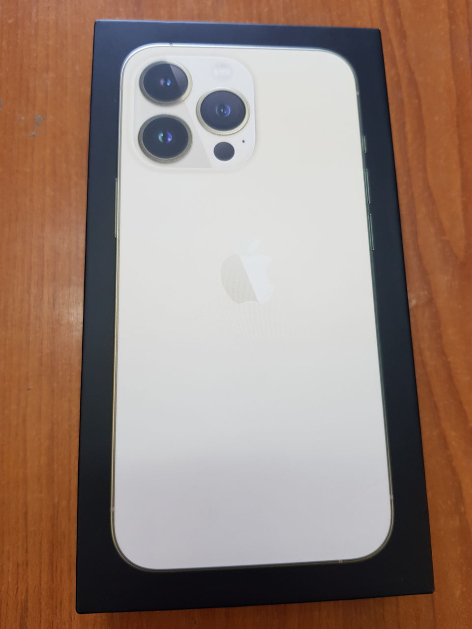 iphone 13 pro 1tb gold