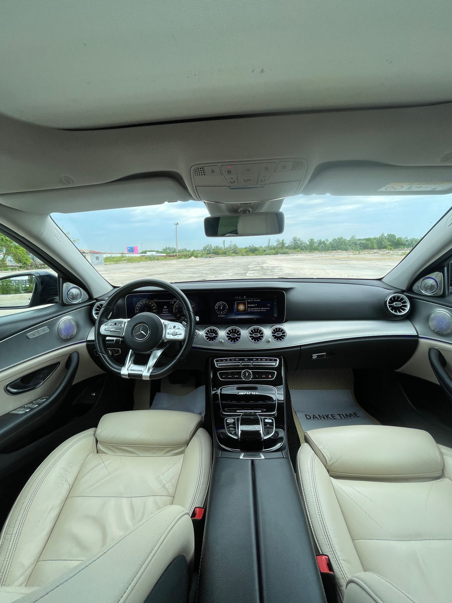 Mercedes E-Class 2016 г. с пробегом 188000 км, Бензин, 23500