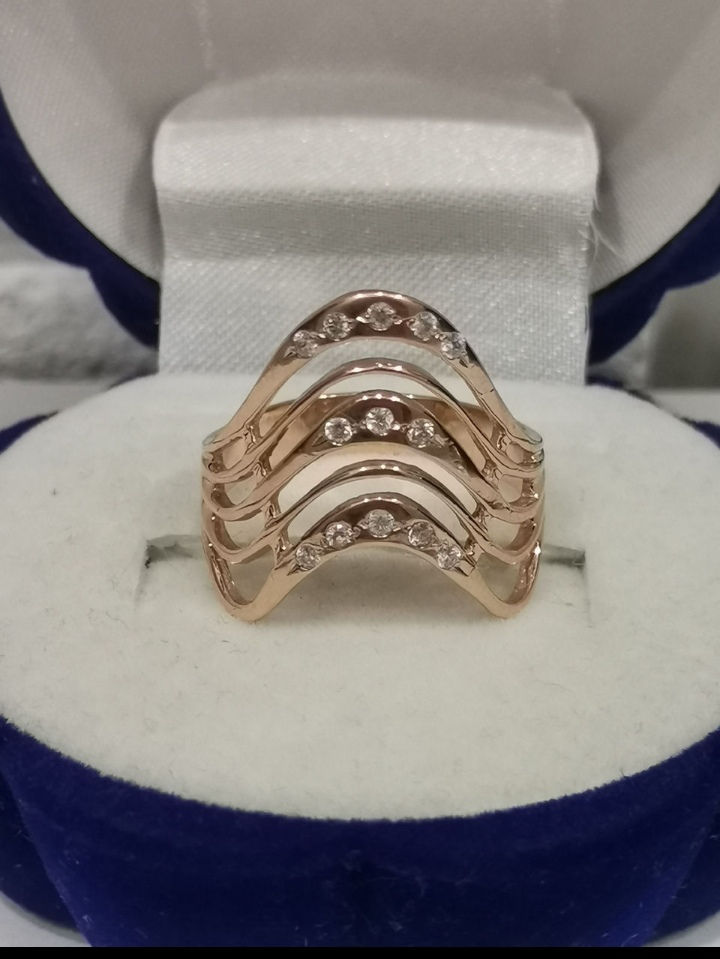 Женские золотые кольца 585 пробы.Inele din aur 585