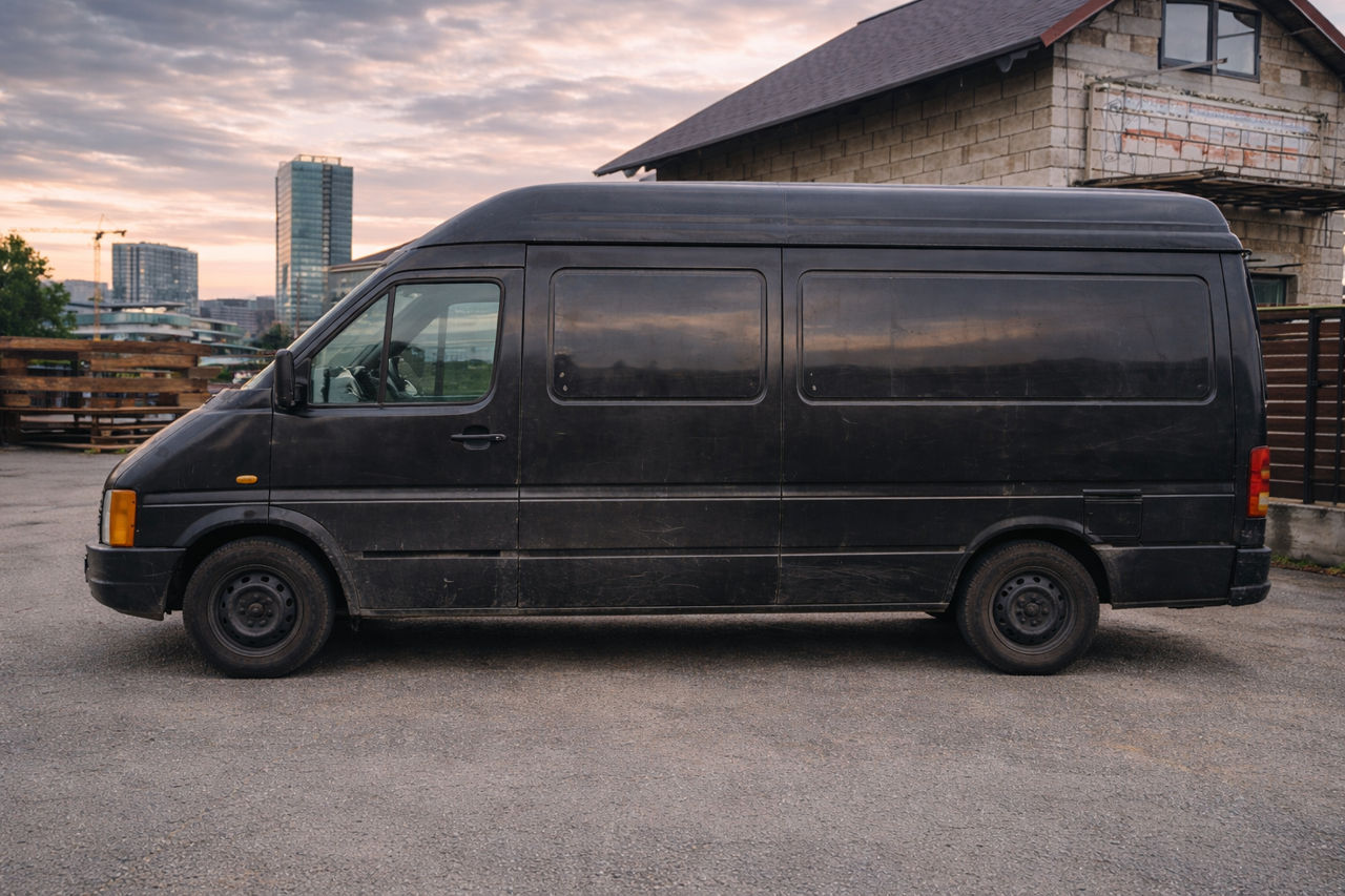 Volkswagen LT35 an. 2001 cu rulaj, Diesel, 2575
