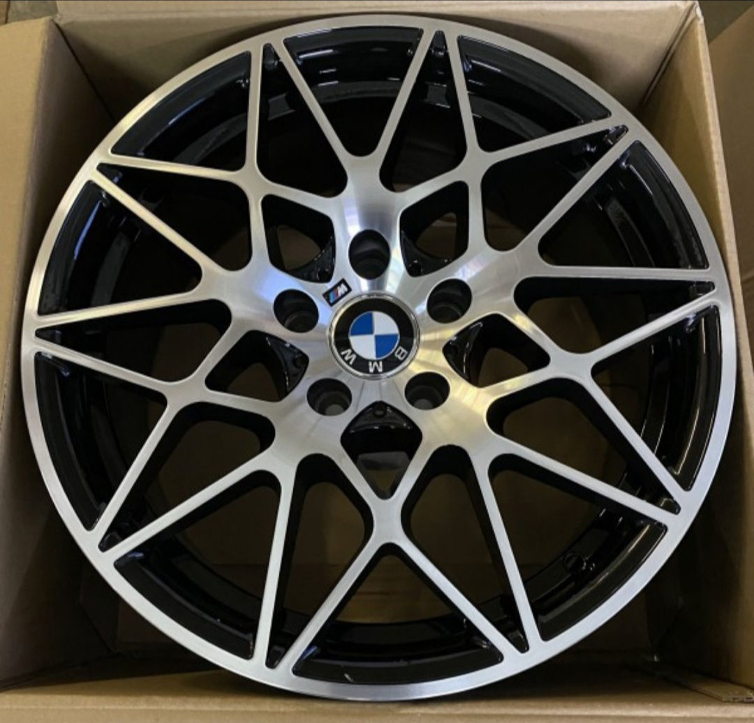 Литые диски BMW 5 F10, 3, розношироикие R18