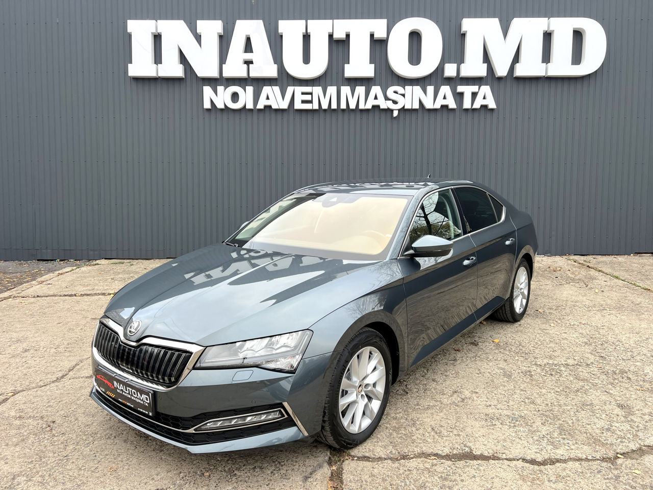 Skoda Superb an. 2020 cu rulaj 155000 km, Plug-in Hybrid (benzină), 19999