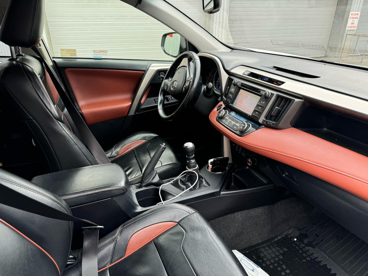 Toyota Rav 4 an. 2015 cu rulaj 1 km, Diesel, 12200