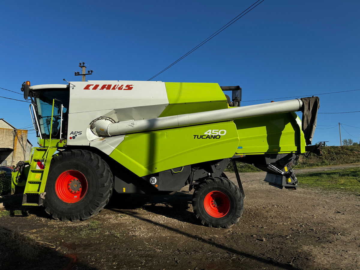 Claas Tucano 450 4x4