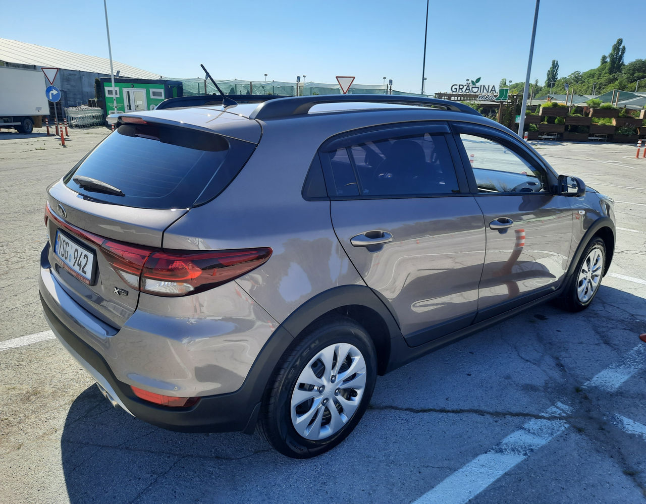 KIA Rio X-Line