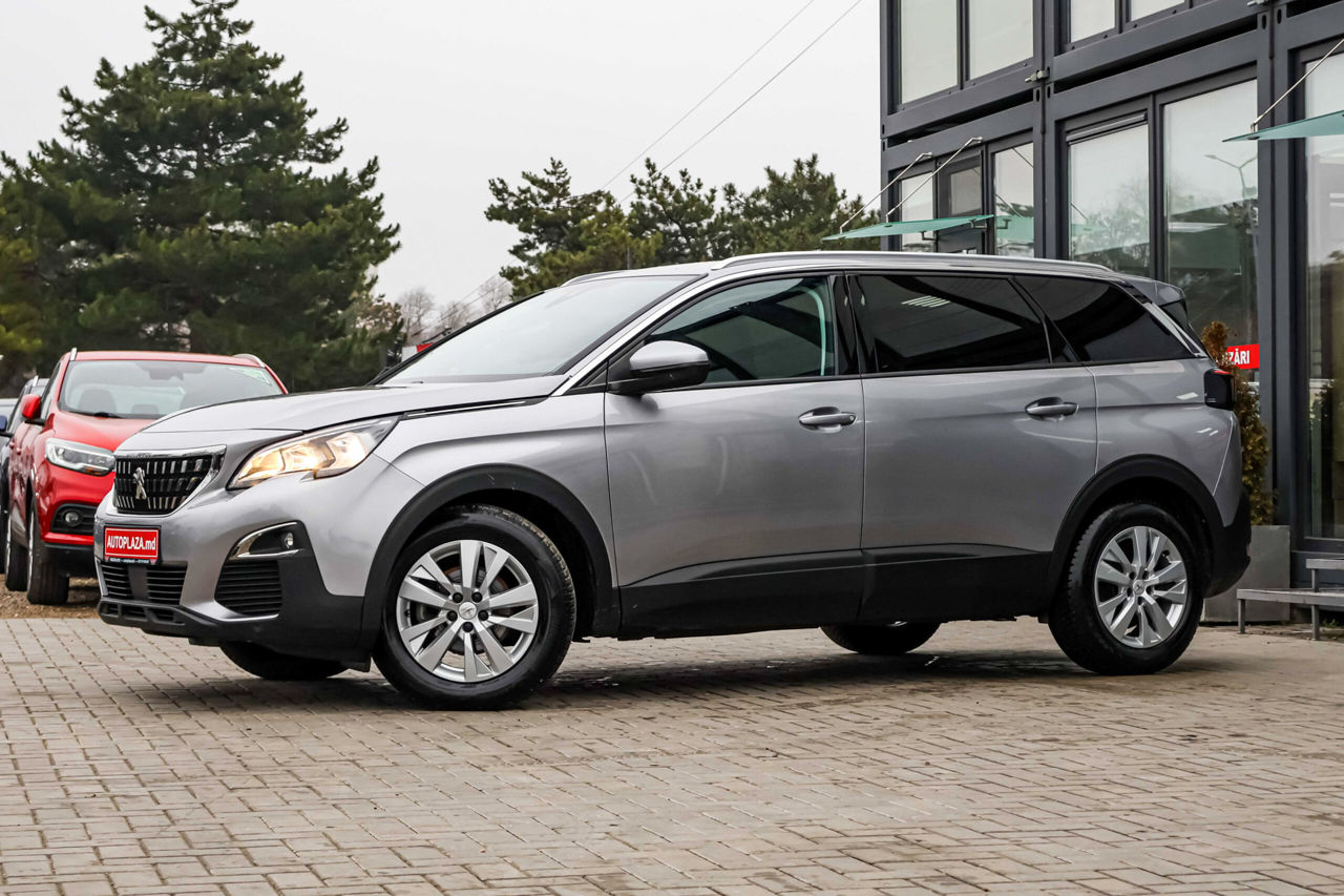 Peugeot 5008 an. 2019 cu rulaj 145200 km, Diesel, 15250