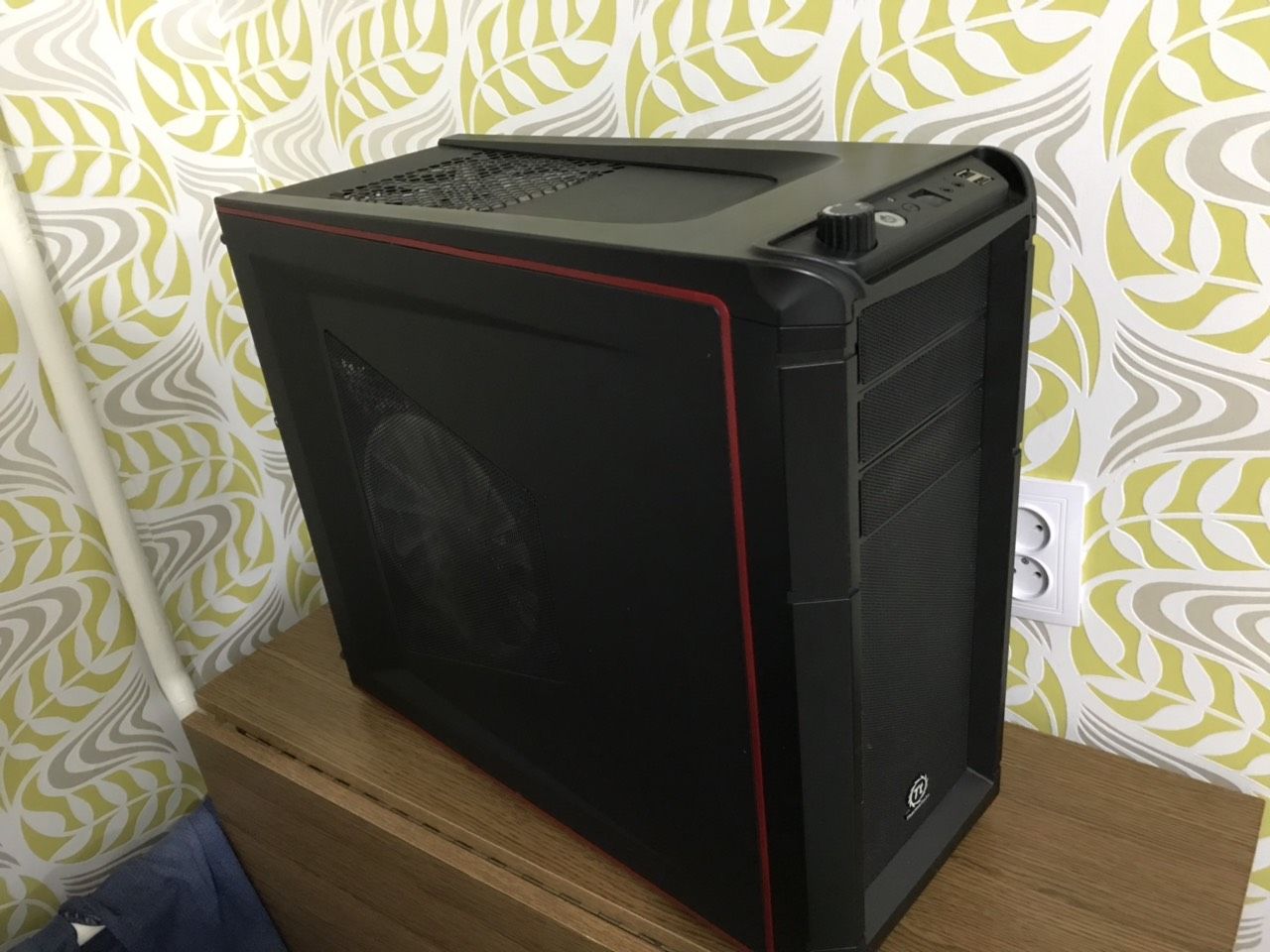 Thermaltake - Global - Element G