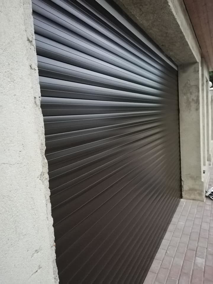 Rolete, porti, automatizari