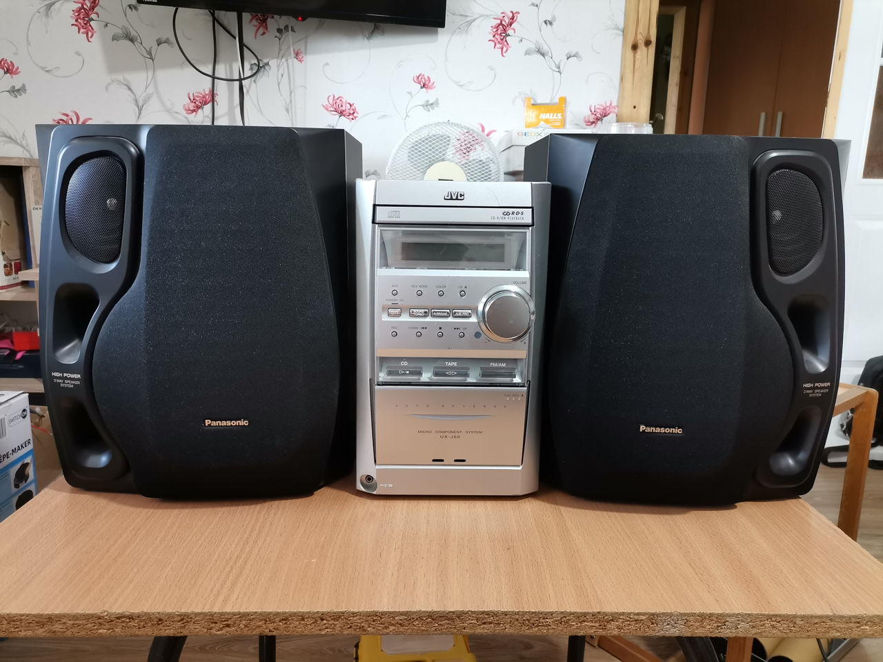 JVC UX-J60 компактная аудио система