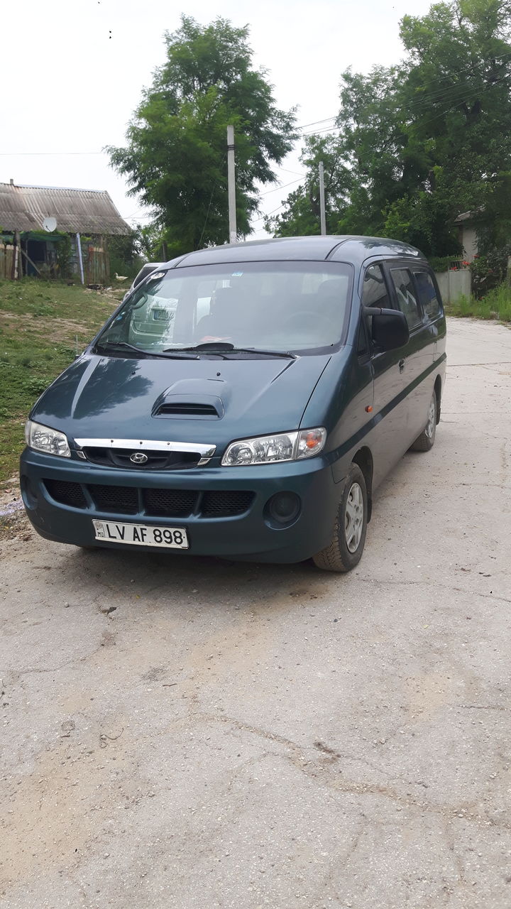 Hyundai H200