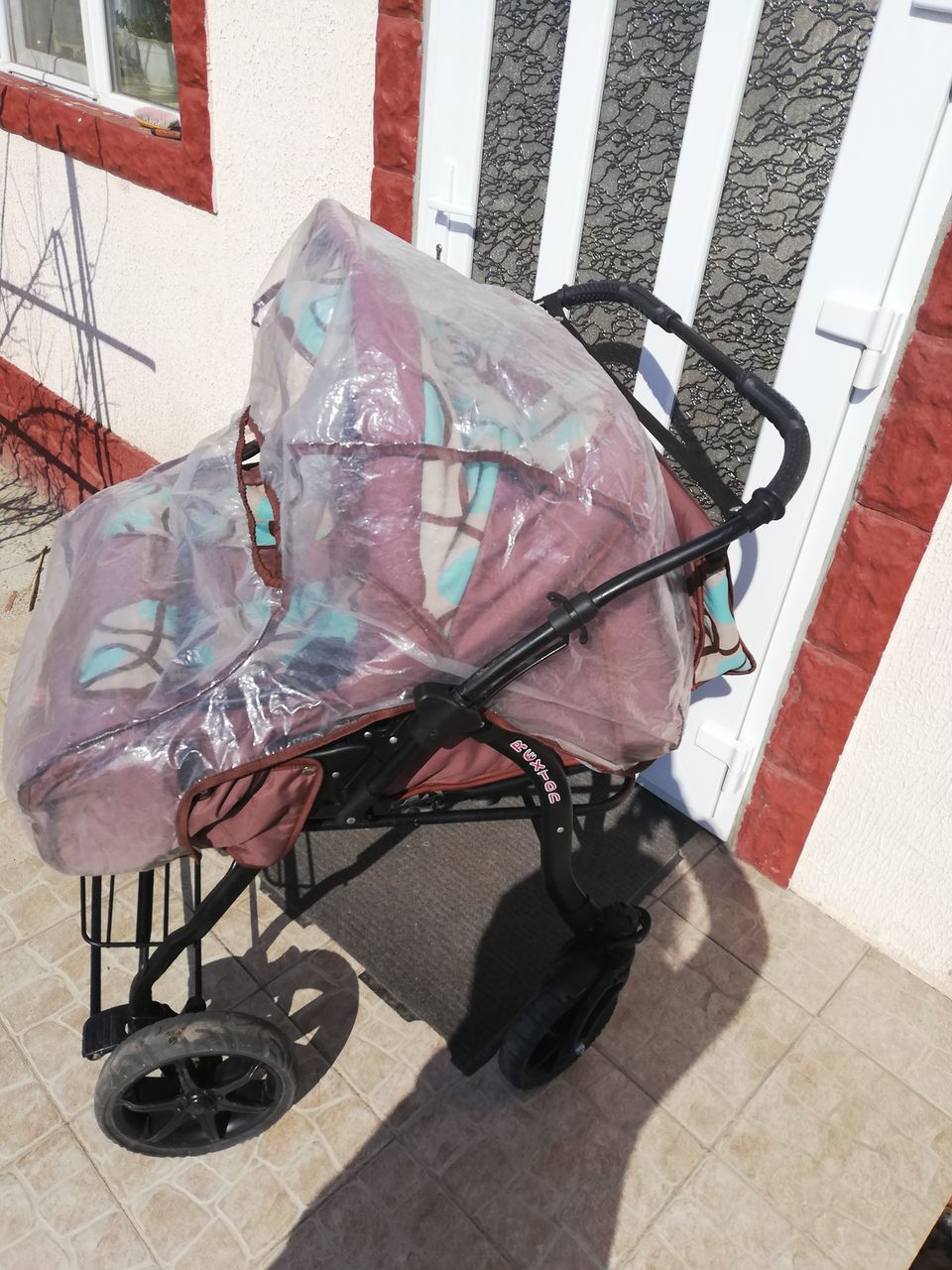 Vind carut pentru gemeni