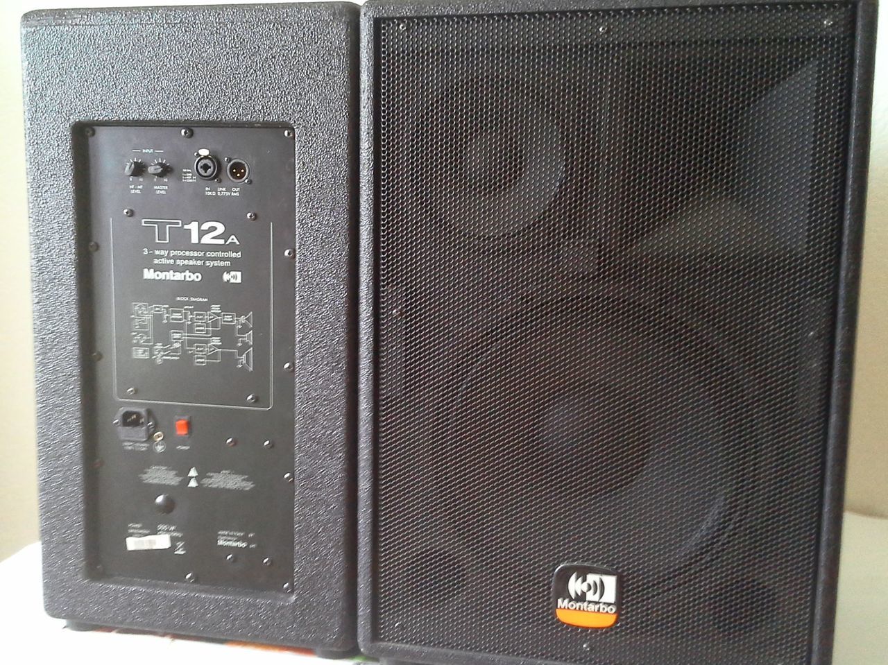 Boxe profesionale Montarbo (active)