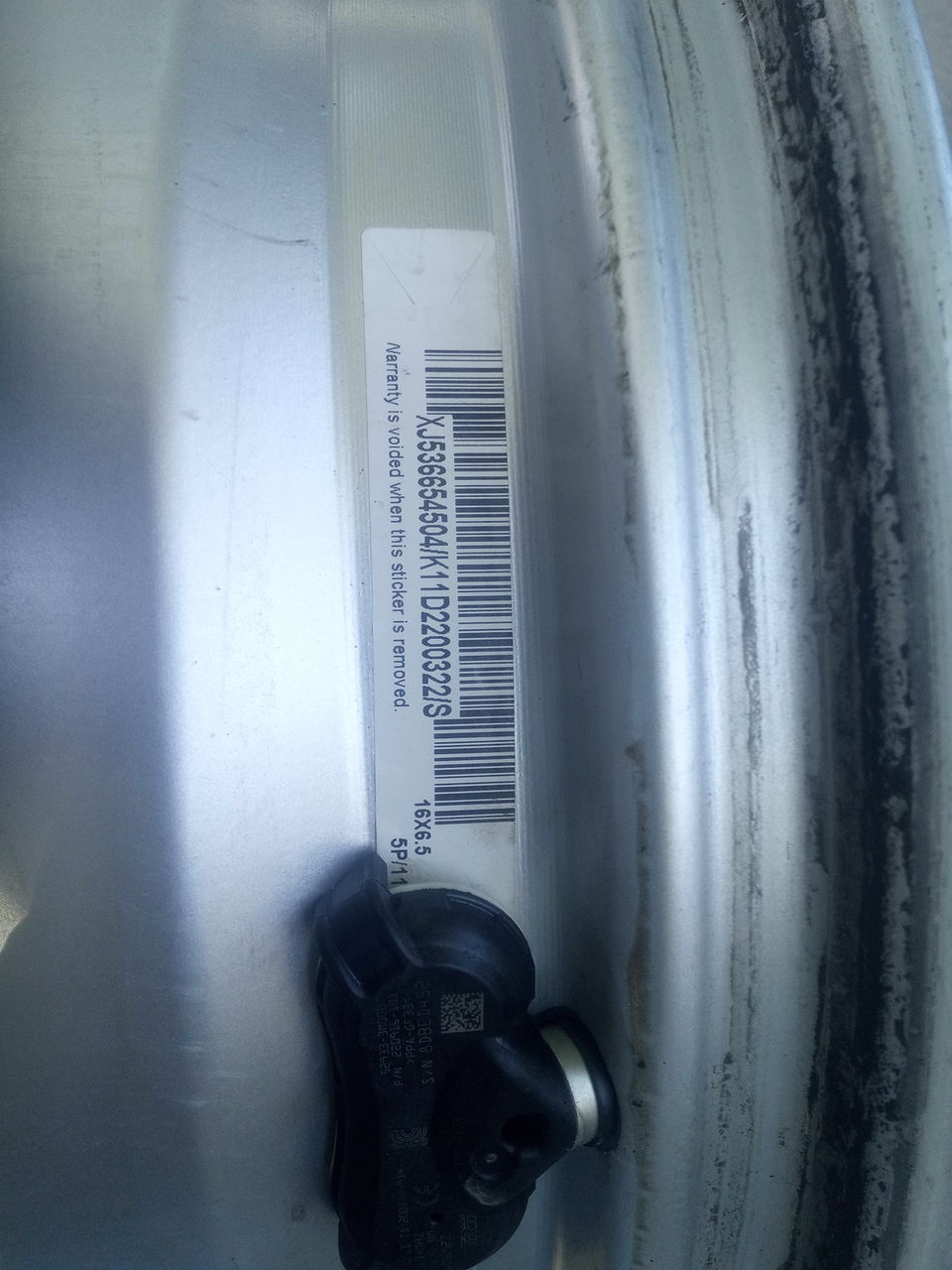 Se vind patru discuri starea ideala sint aduse din Germania. 5/114.3