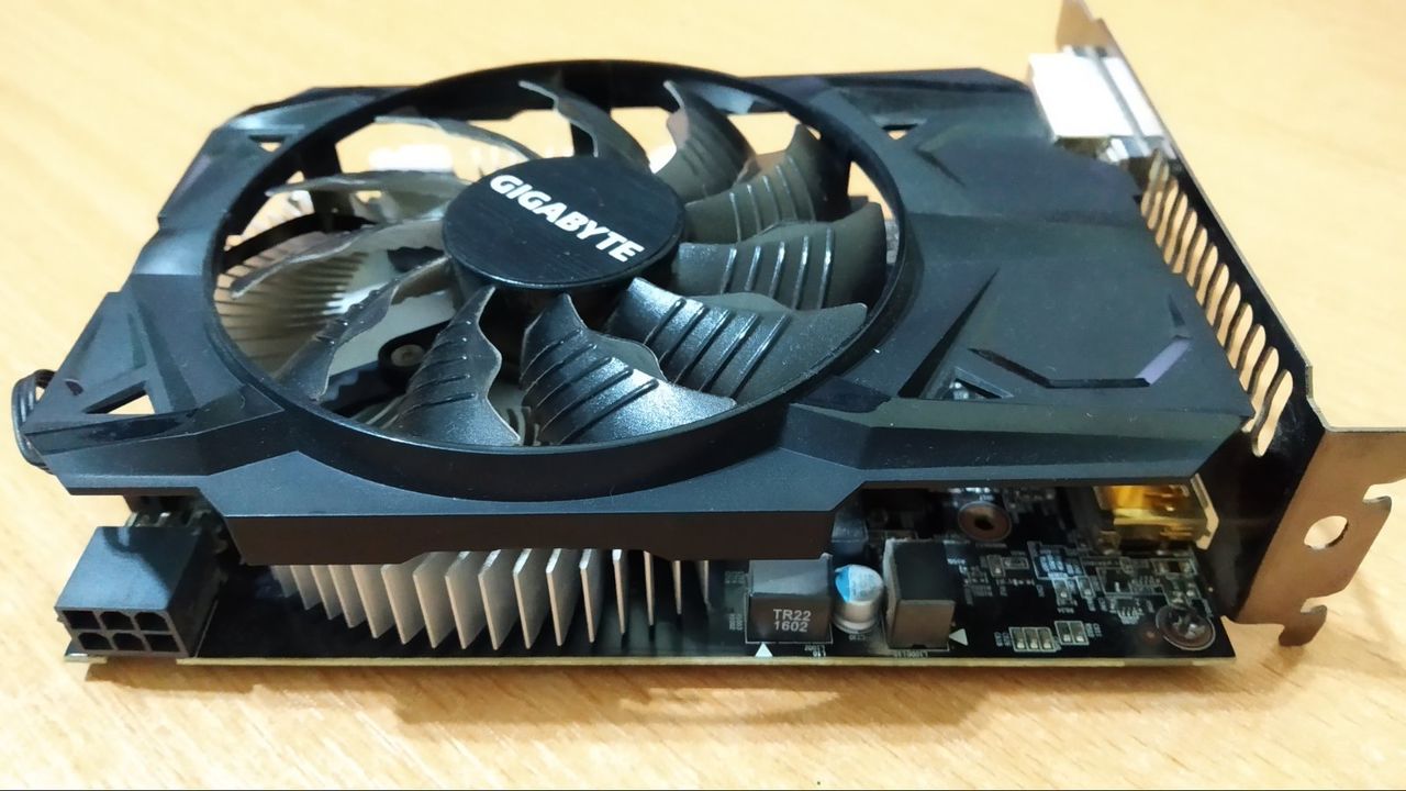 Gigabyte Radeon R7 360 1200Mhz PCI-E 3.0 2048Mb 6500Mhz 128 bit 2xDVI ...