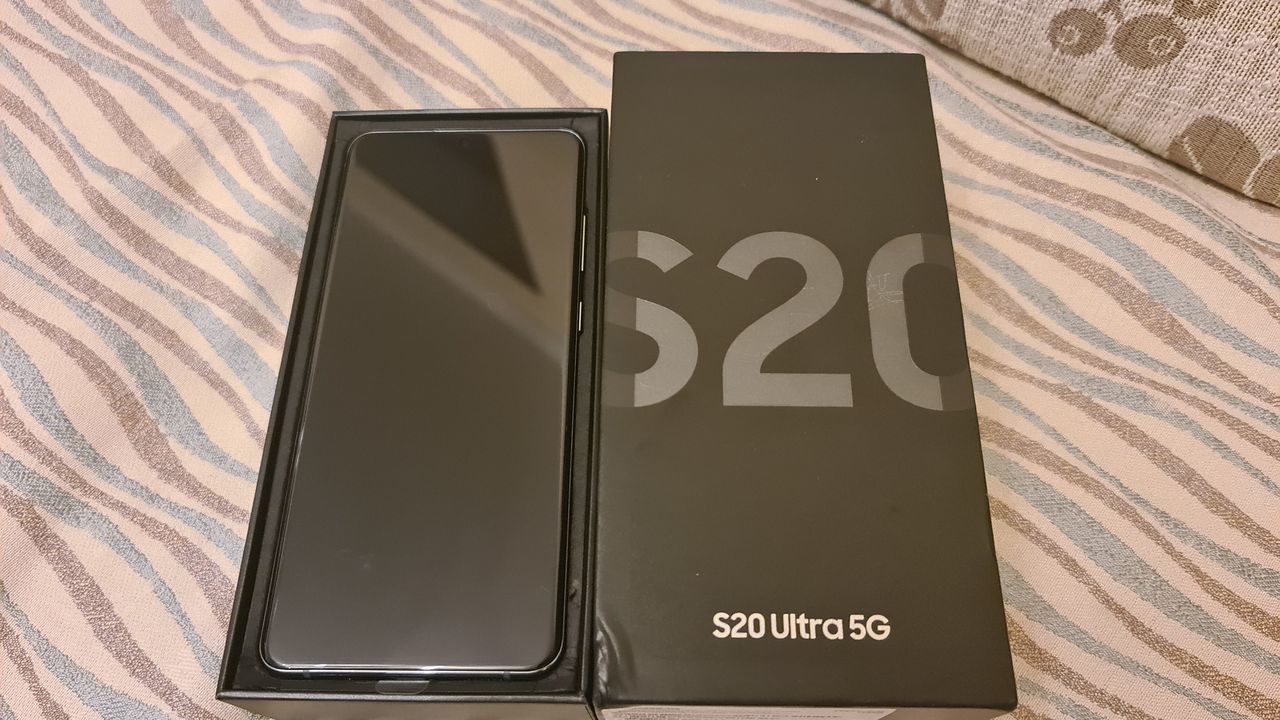 Samsung Galaxy S20 Ultra 5G. Nou!!!